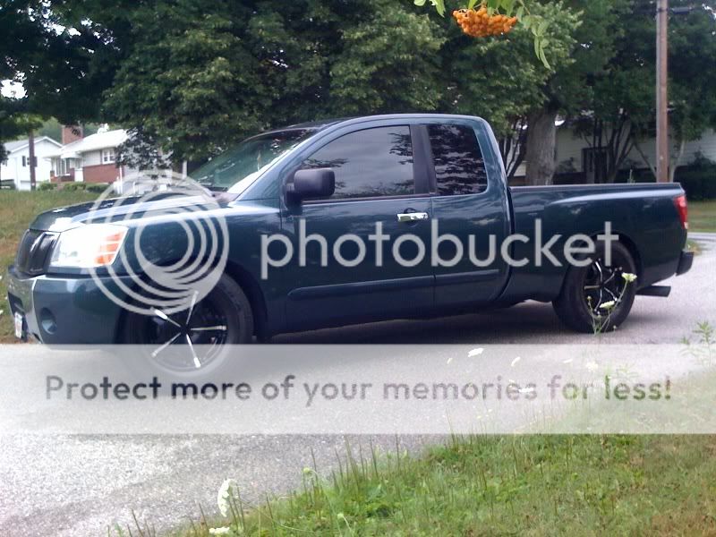 Pics of your lowered Titans | Nissan Titan Forum
