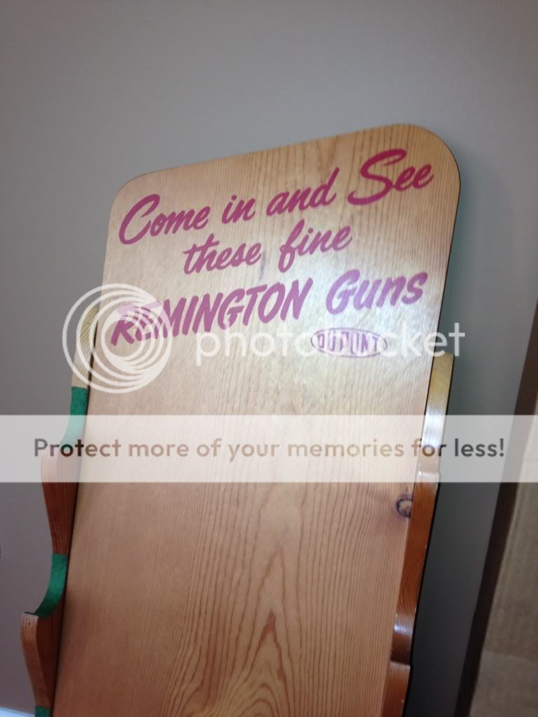 Vintage wood Remington gun rack | Rimfire Central Firearm Forum